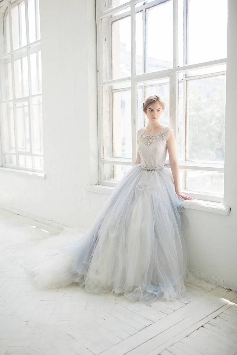 10 Beautiful Light Blue Wedding Gowns - Sweet Violet Bride
