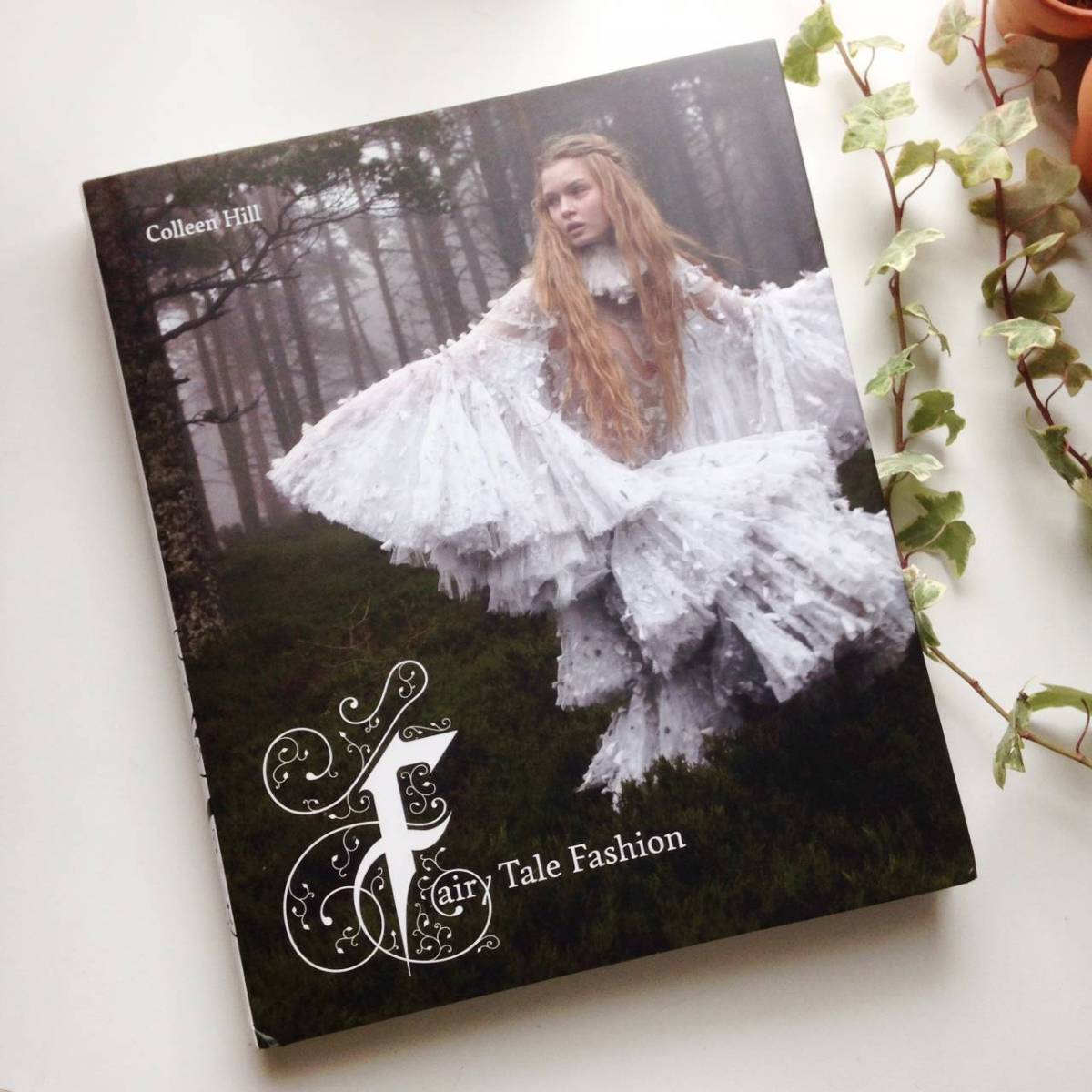 Book Review: Fairy Tale Fashion - Sweet Violet Bride